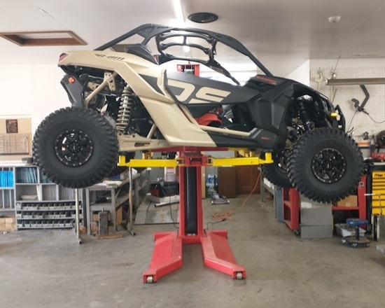 Single Post Automotive UTV Lift 7000lb SML-7 | NHProEquip.com